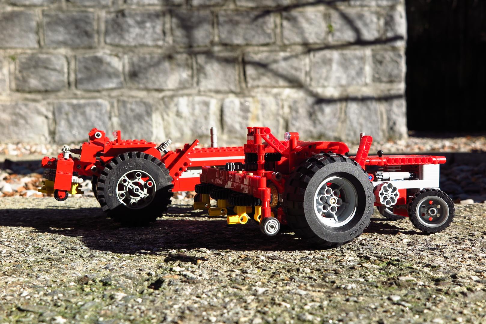 LEGO MOC-7304 851-1 Red Tractor 40 Years Anniversery Edition (Technic ...